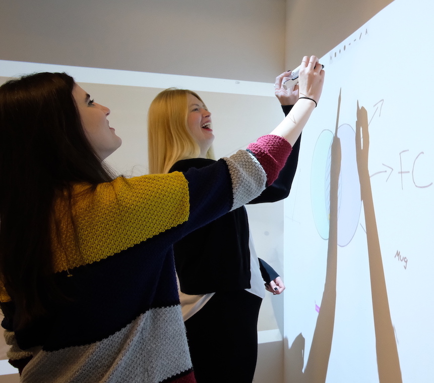 Collaboration vs Communication - Laduma